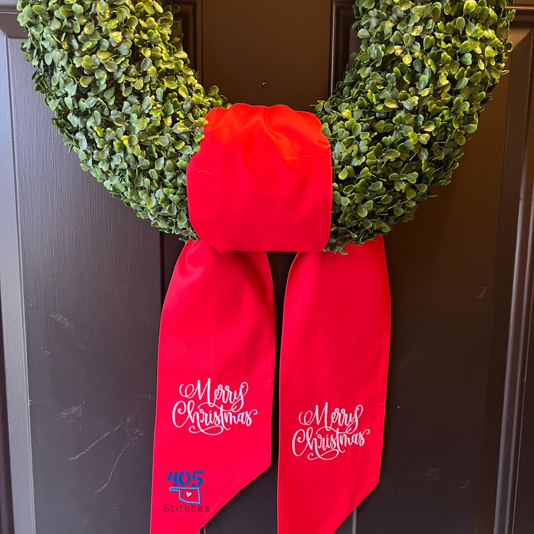 Red Christmas Wreath Sash, Merry Christmas Embroidered Sash ...