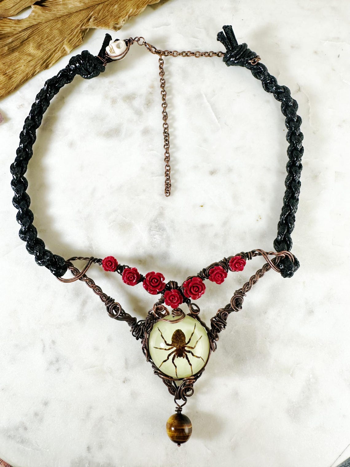 Real Spider Wire Wrapped Choker Necklace With Red Rose Flower and Tiger ...