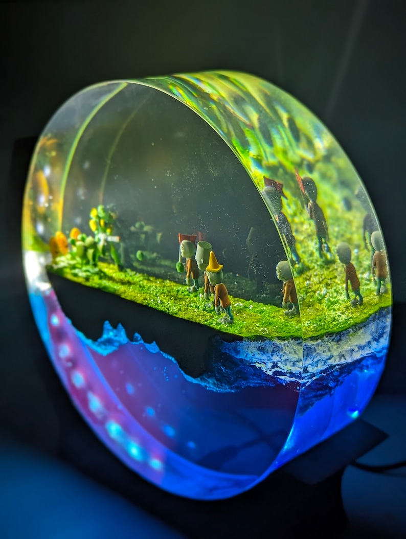 Plant Vs Zombie Resin Lamp: Cartoon Garden Battle Night Light,unique ...