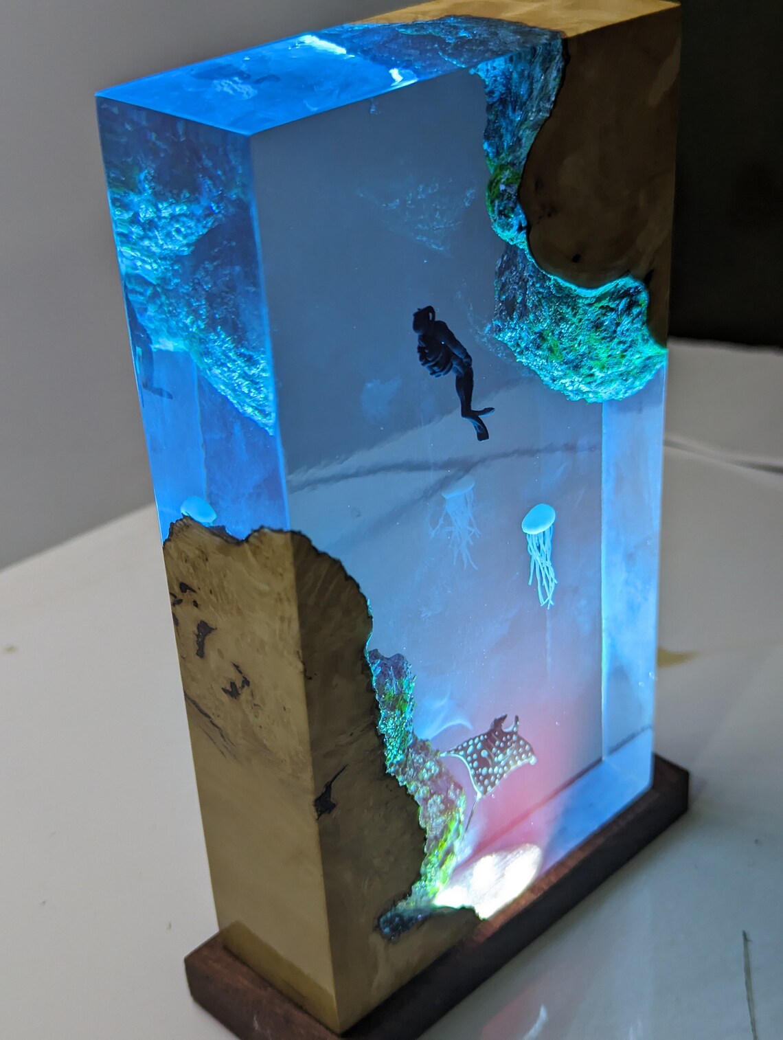Diver's Night Light, Deep Sea Epoxy Resin Lamp, Wood Resin Lamp, Resin ...