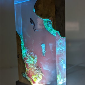 Diver's Night Light, Deep Sea Epoxy Resin Lamp, Wood Resin Lamp, Resin ...