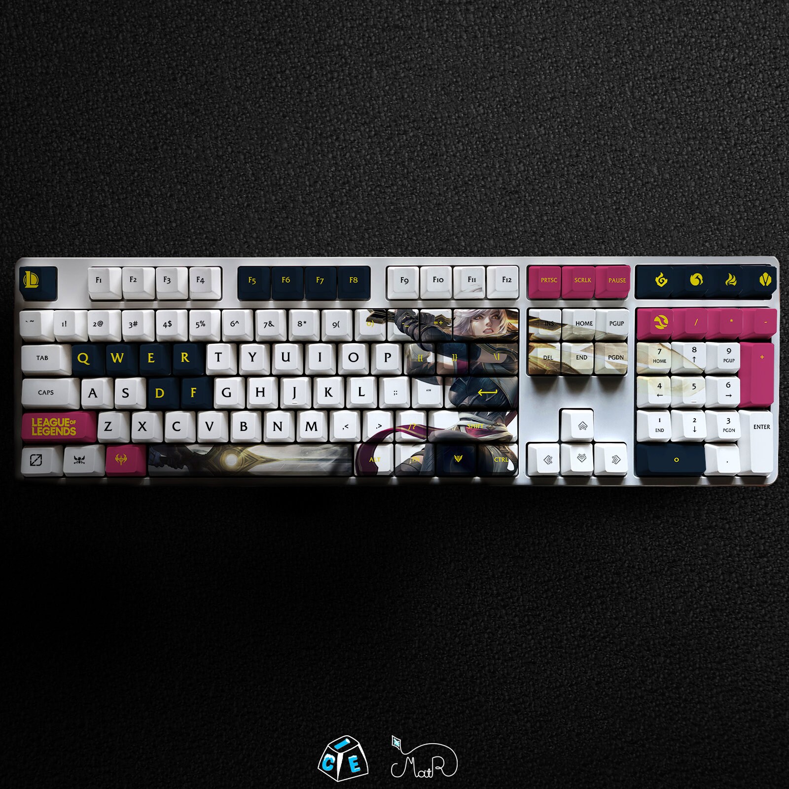 Riven the Exile LOL Series Keycap Set, 127 Keys PBT for Mechanical ...