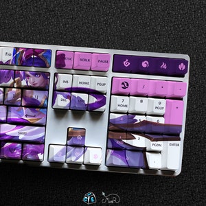 Gwen - the Hallowed Seamstress LOL Series Keycap Set, 112 Keys PBT for ...