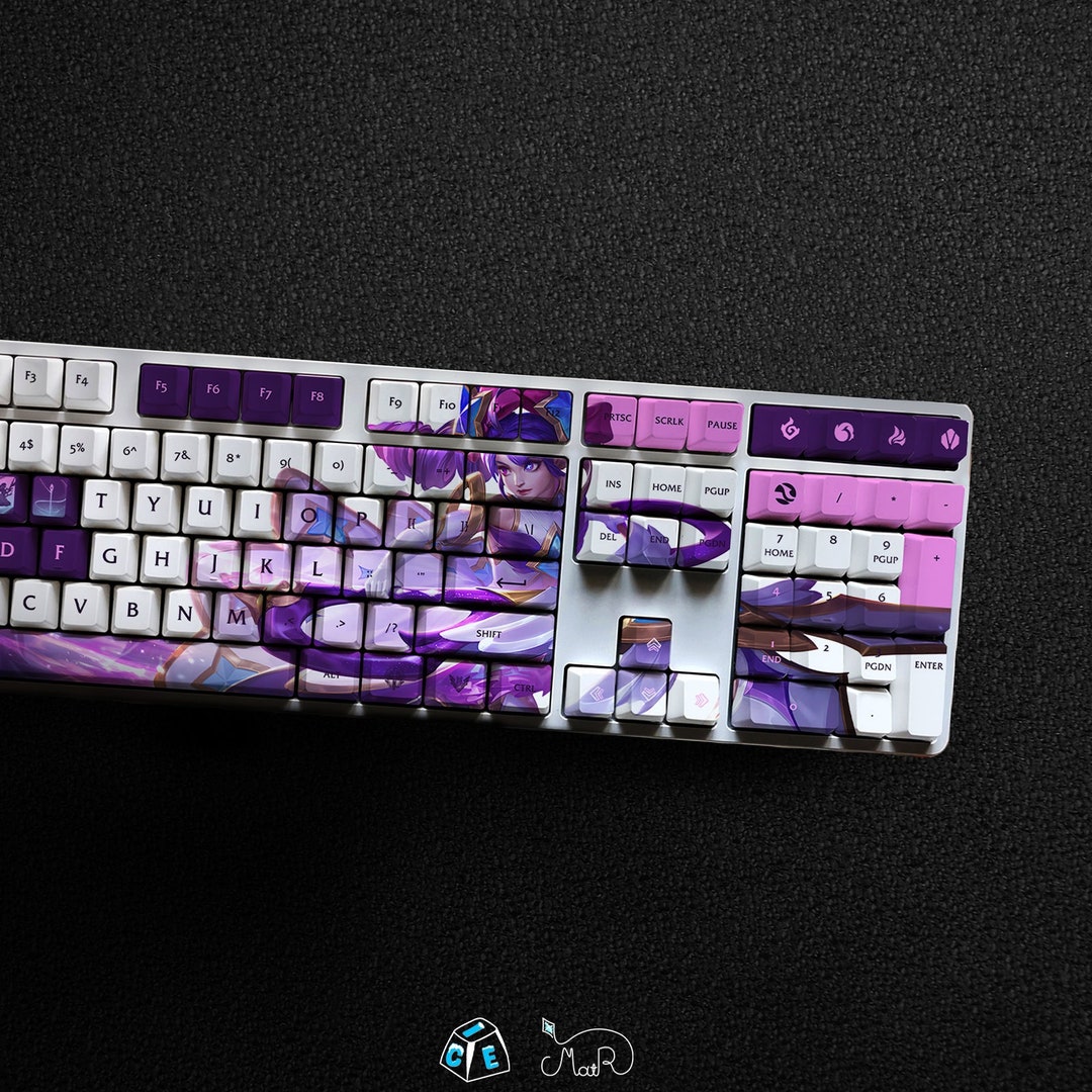 Gwen - the Hallowed Seamstress LOL Series Keycap Set, 112 Keys PBT for ...