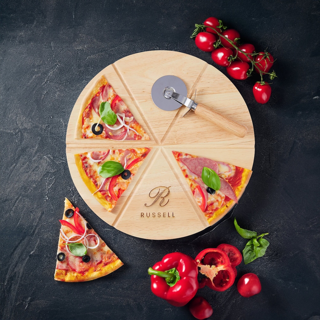 Personalized Pizza Board, Custom Engraved Wood, Housewarming Gift - Etsy
