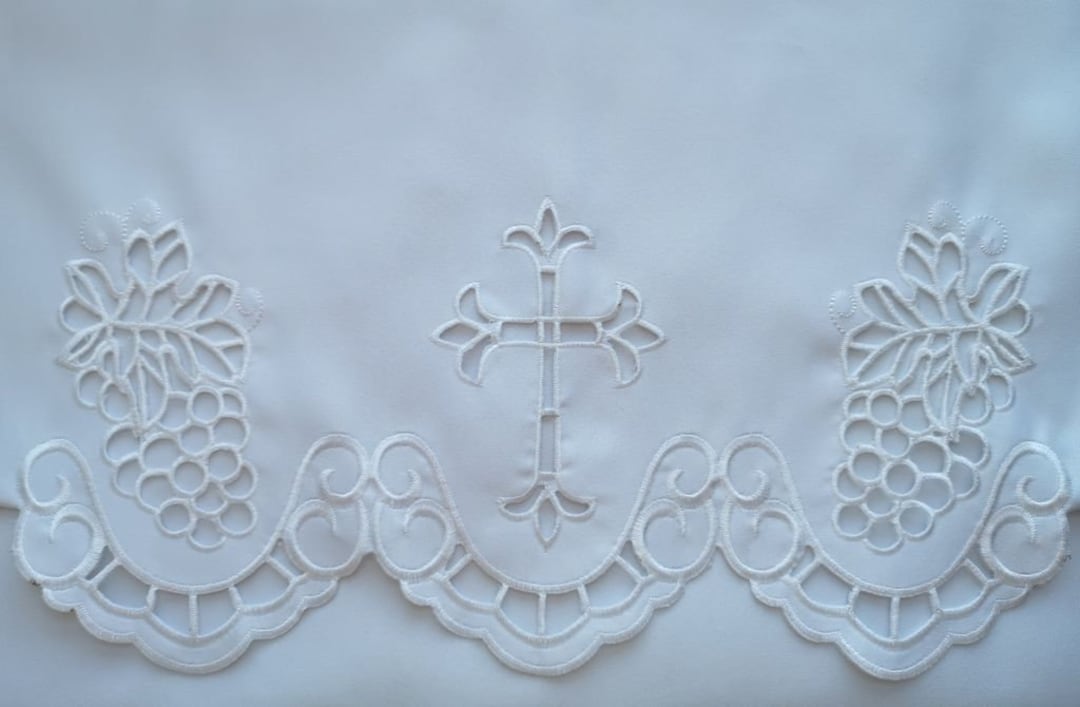 Embroidered Altar Cloth - Eucharistic Pattern (176) - Etsy