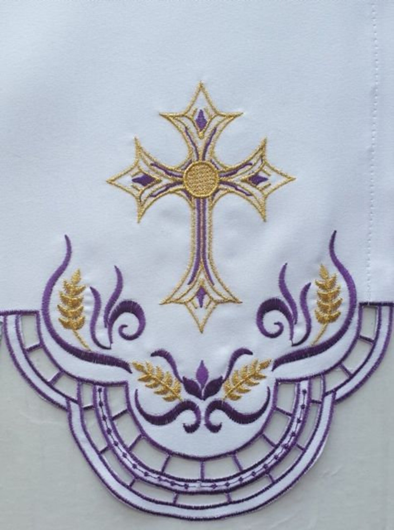 Embroidered Altar Cloth - Eucharistic Pattern (206) - Etsy