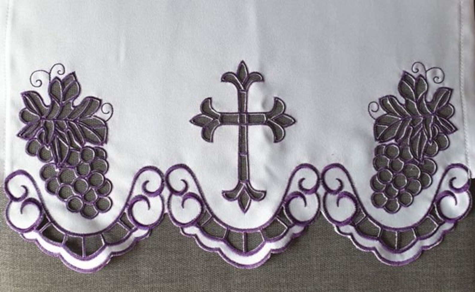 Embroidered Altar Cloth - Eucharistic Pattern (196) - Etsy
