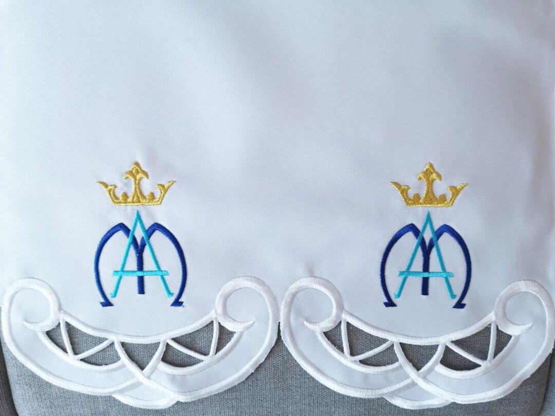 Embroidered Altar Cloth - Marian Pattern (171) - Etsy