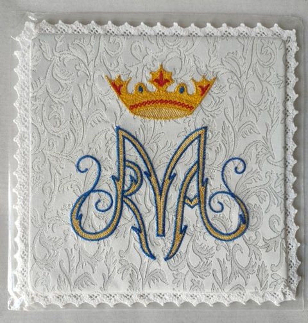 Chalice Pall Embroidered Marian Pattern M (13) - Etsy
