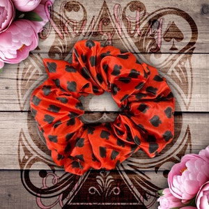Queen of Spades Scrunchie With All Over Spade Design Satin Feel Qos ...