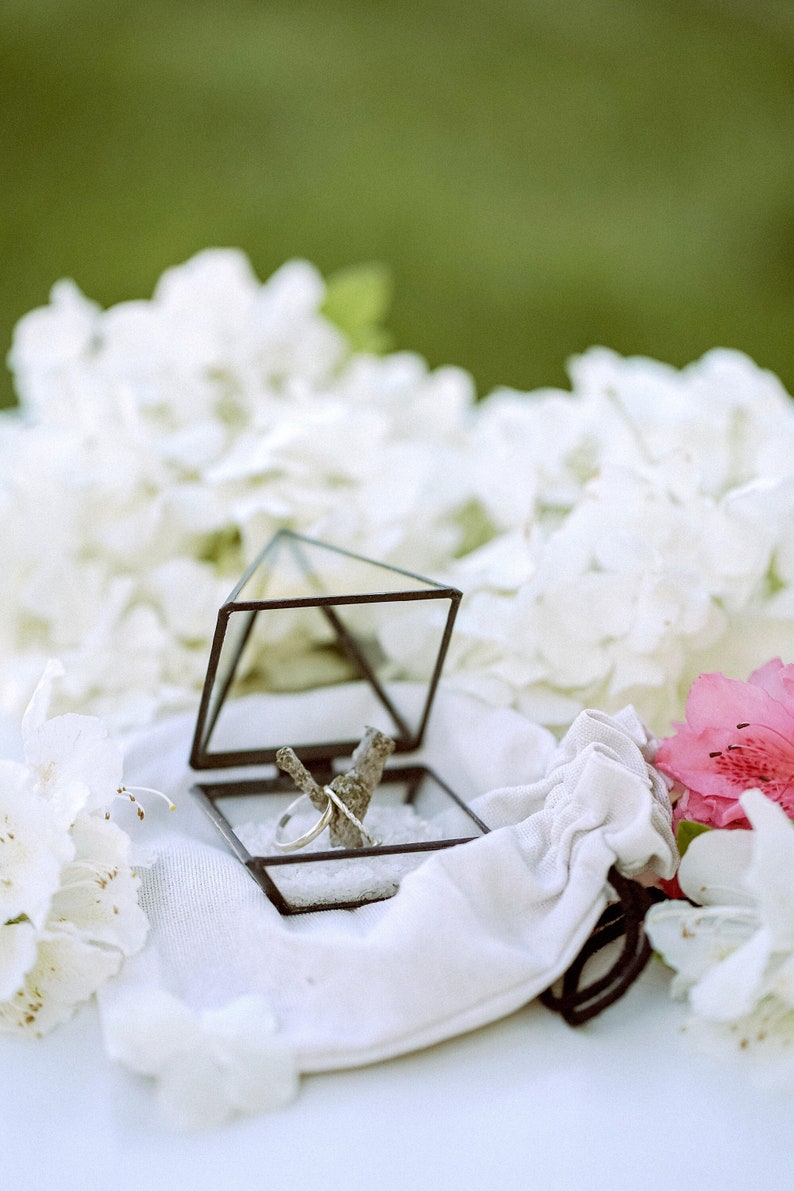 Glass Geometric Ring Box, Wedding Engagement, Moss & Pebble Fill - Etsy