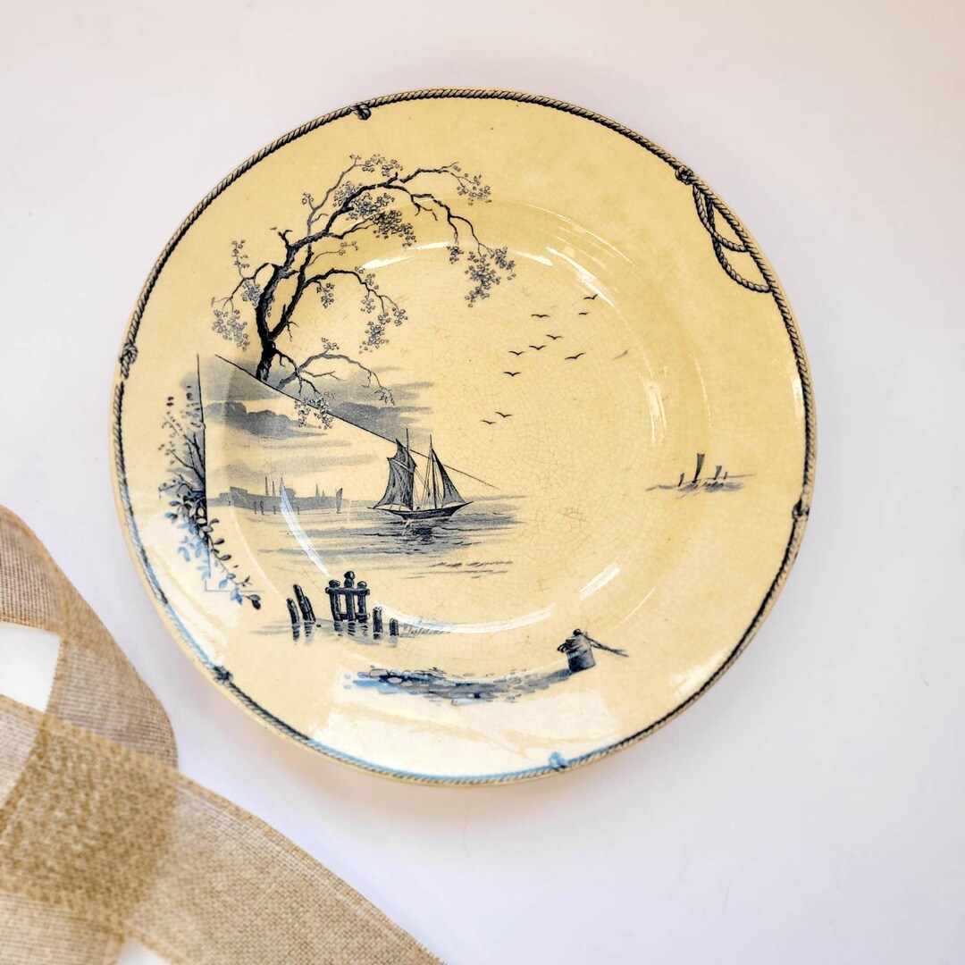 19th Exceptional Semi-hollow Iron Earth Dinner Plate Gien Manufacture ...