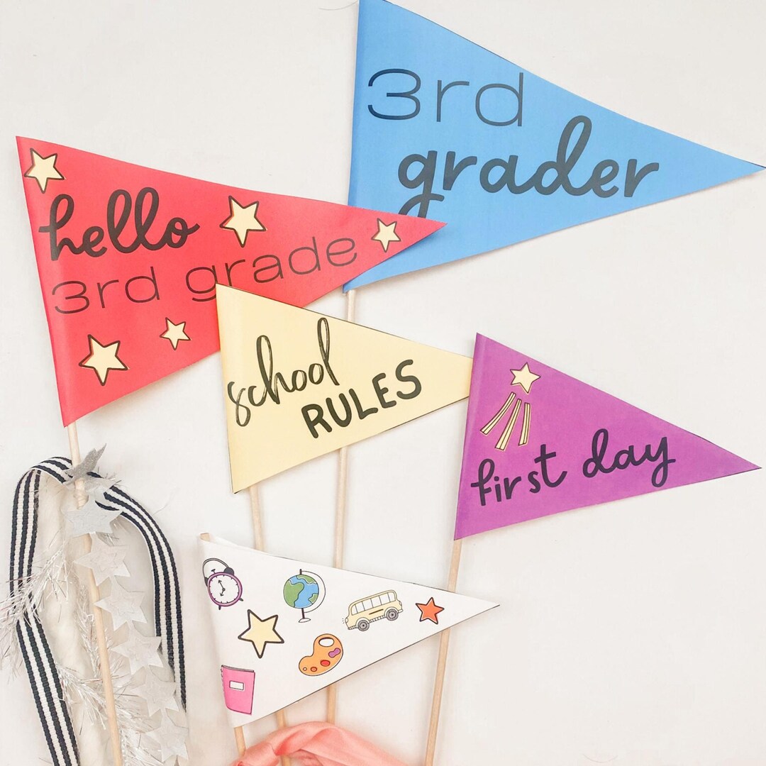 Third Grade Pennant Flag Printables, Back to School Signs, 3rd Grader ...