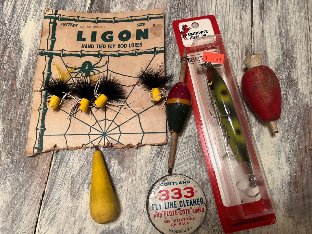 Old School Misc Fishing Bobber & Bait 6 Piece Lot Fish Cabin Decoration ...
