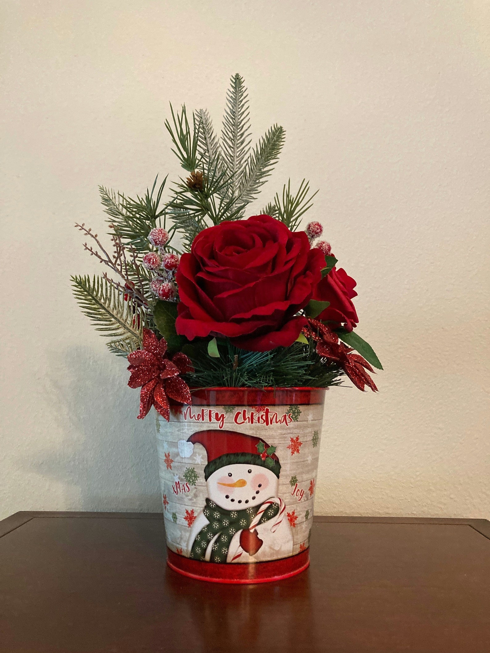 Christmas Centerpiece in merry Christmas Container With Luxurious Silk ...