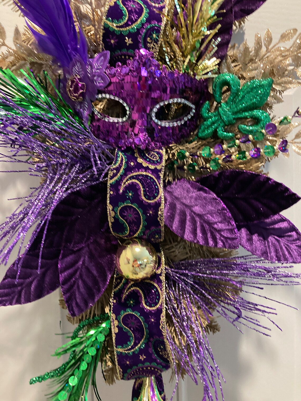 Purple, Green and Gold Mardi Gras Swag With Purple Sequin Mask - Etsy