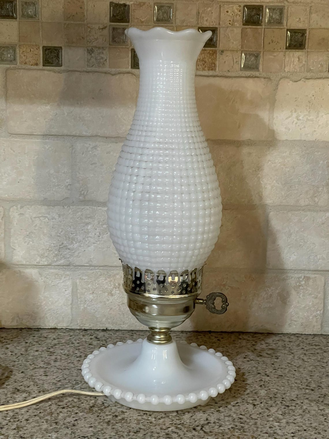 Vintage Very Good Condition Hobnail Hob Nail White Milk Glass Table ...
