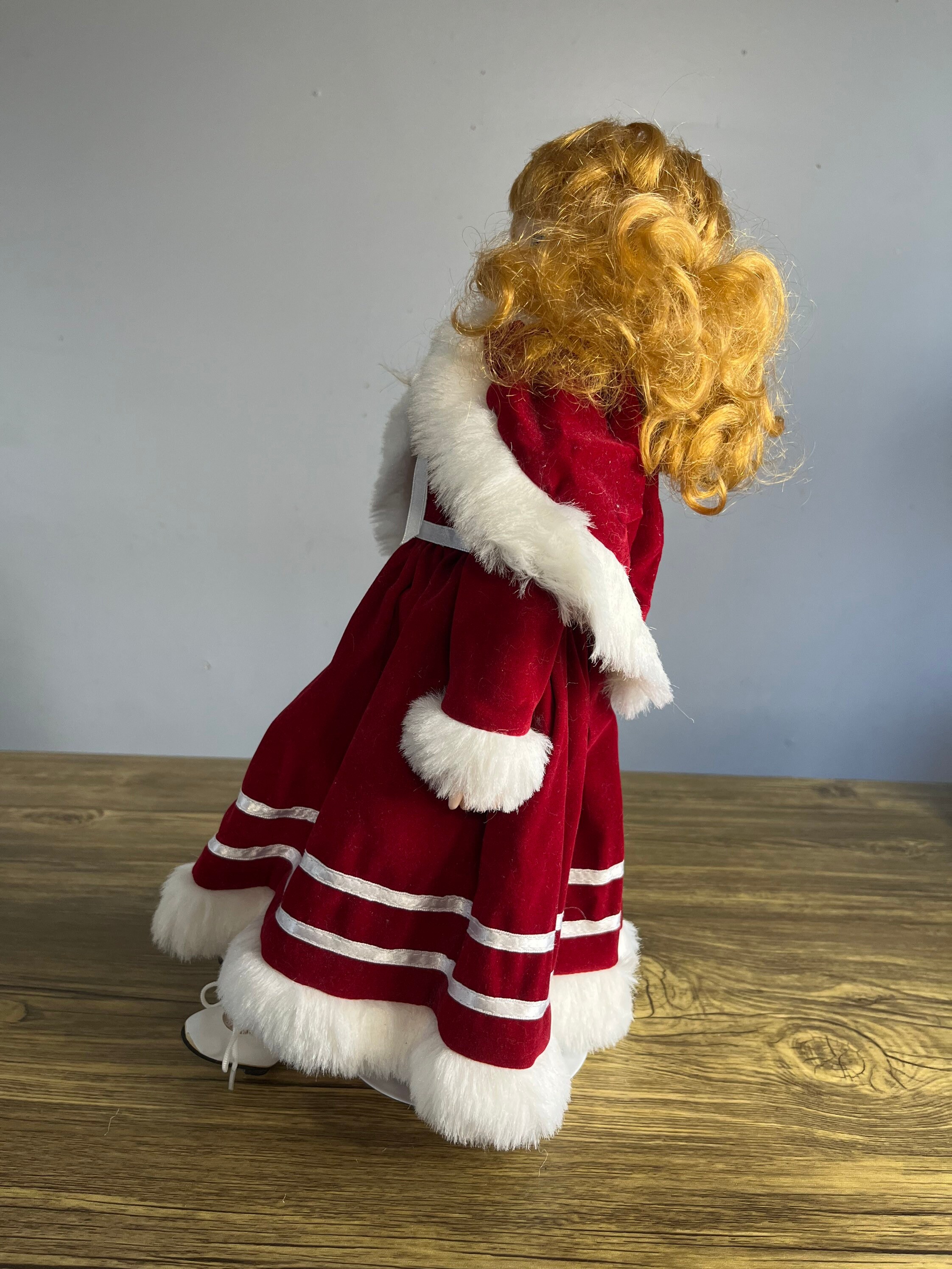 RARE Vintage 1988 Heritage Mint Collection Doll in Red Dress 16 ...