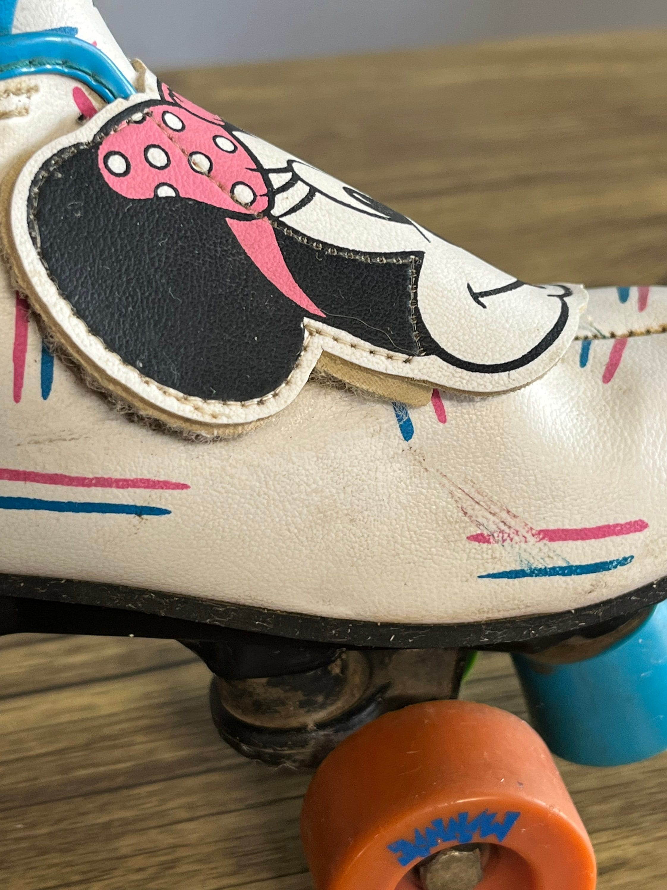 Vintage 80s Minnie Mouse Roller Skates Child Youth Sz 1 Disney - Etsy