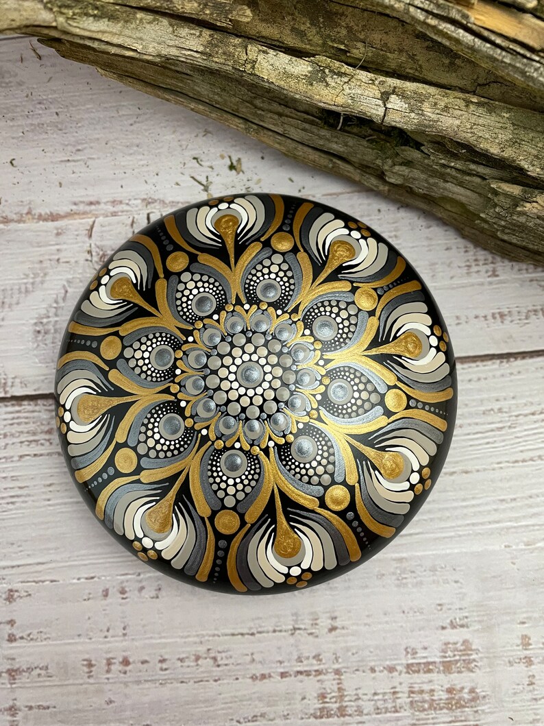 Dot Art Mandala Stone Hand Painted Rock Paperweight Mandala - Etsy