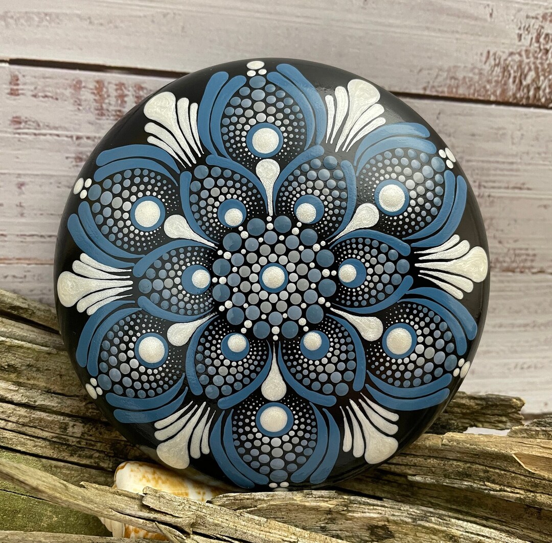 Dot Art Mandala Stone Hand Painted Rock Paperweight Mandala Meditation ...