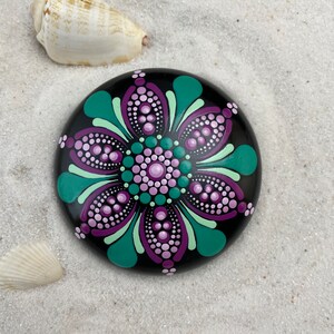 Dot Art Mandala Stone Paperweight Hand Painted Rock Mandala Meditation ...
