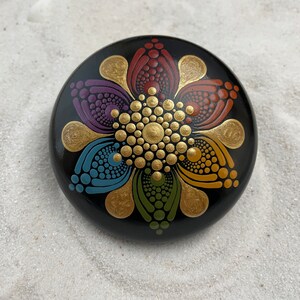 Dot Art Mandala Stone Rainbow Paperweight Hand Painted Rock Mandala ...