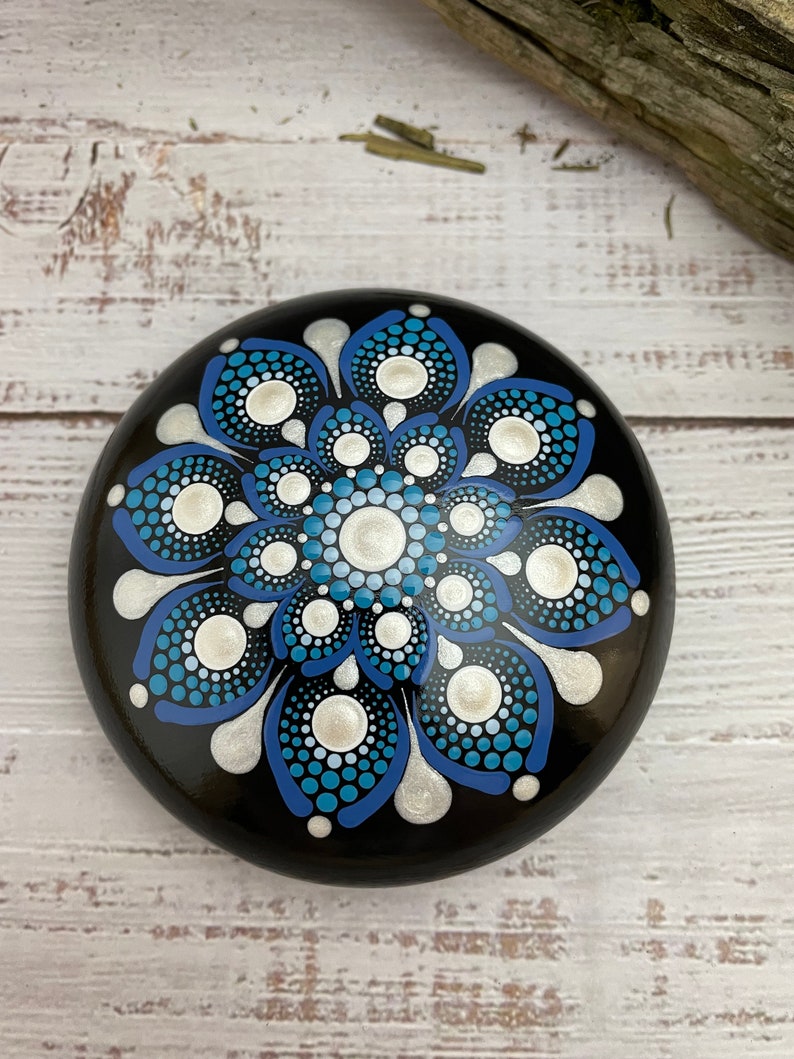 Dot Art Mandala Stone Paperweight Hand Painted Rock Meditation Medium ...