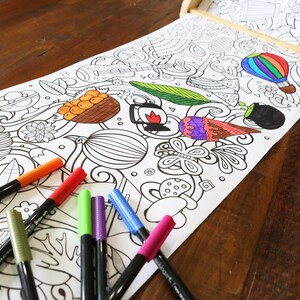 COLORING ROLL–SUMMERTIME--18 Feet by 12 Inches. Yards of Fun for Kids ...