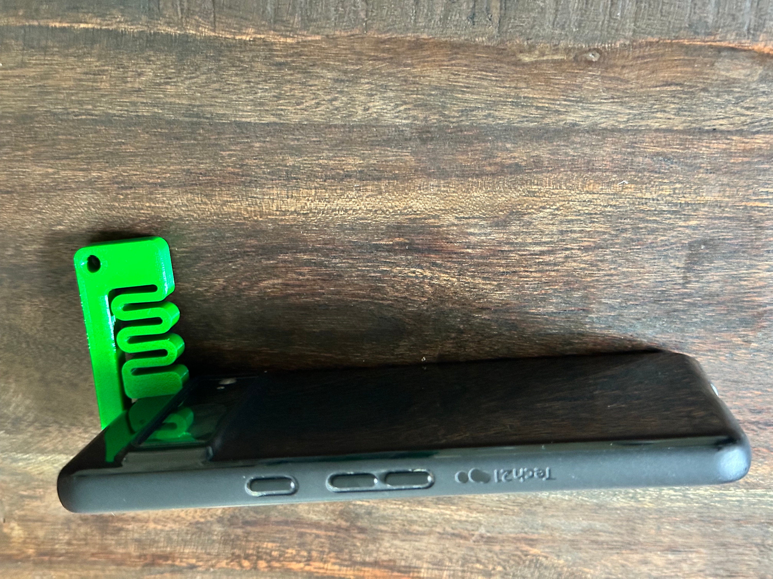 3D Printed Compact Keychain Phone Stand - Etsy