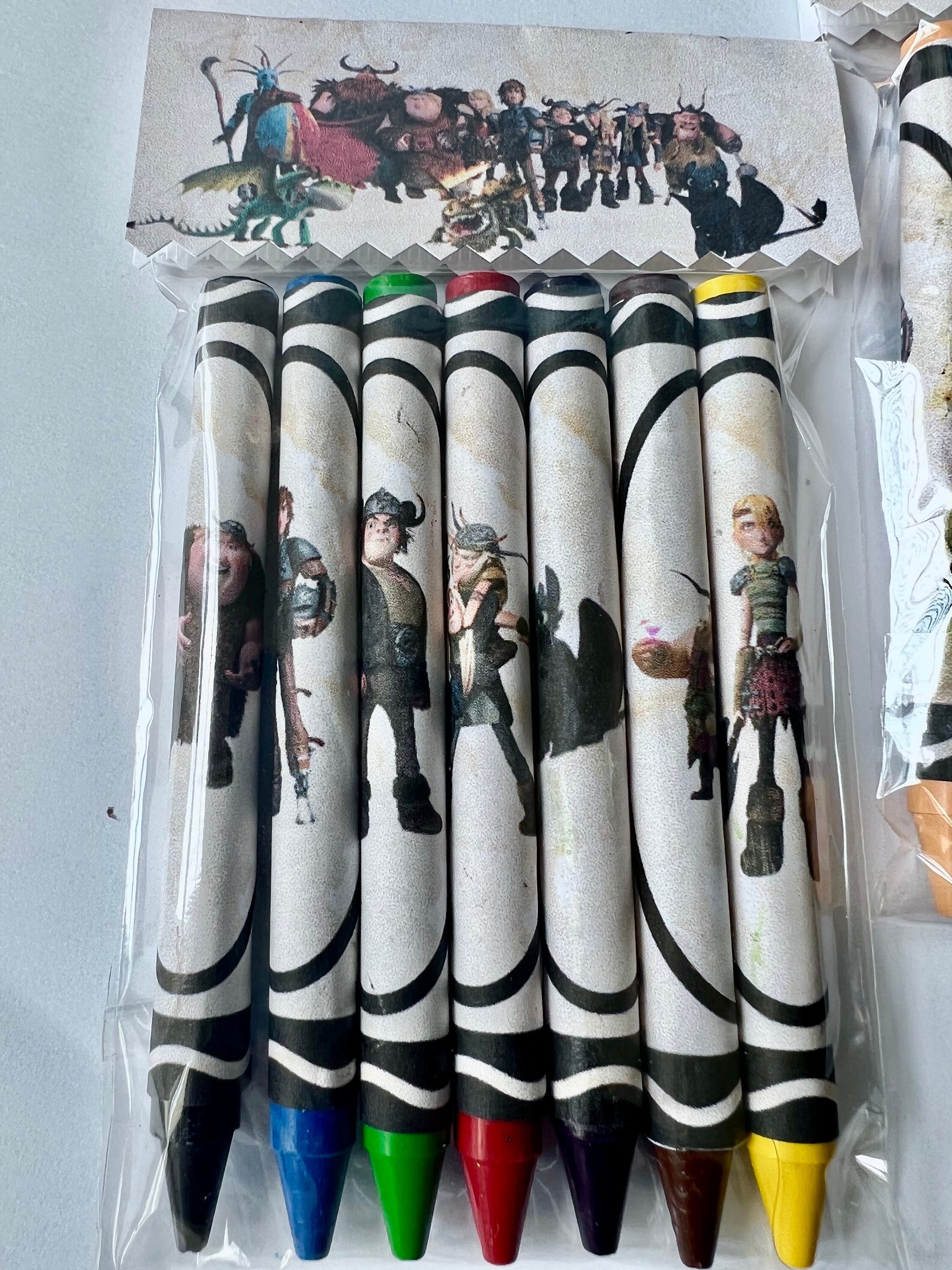 How to Train Your Dragon Crayons, Party Favor, Birthday Favor. Set of 5 ...