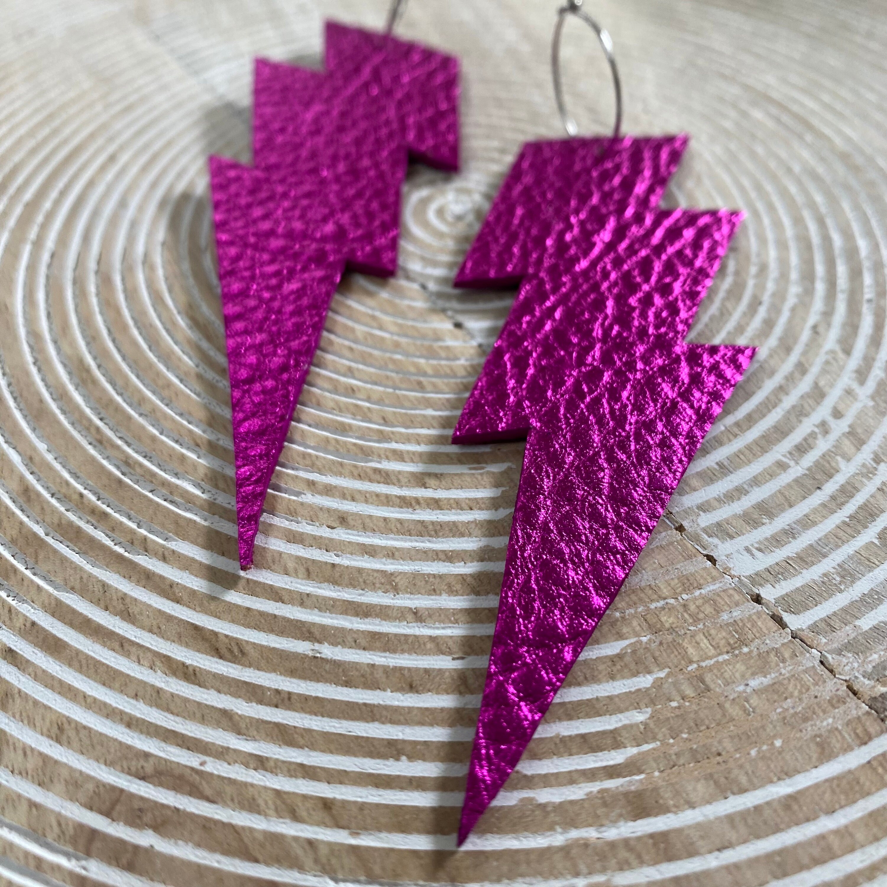 MEGA Metallic Fuschia Pink Leather Lightning Bolt Dangle Earrings on ...