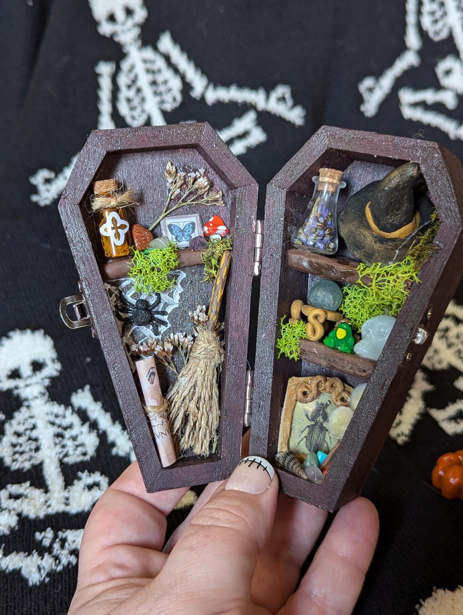 Miniature Fairy Coffin Diorama: Polymer Clay Witchy Decor - Etsy