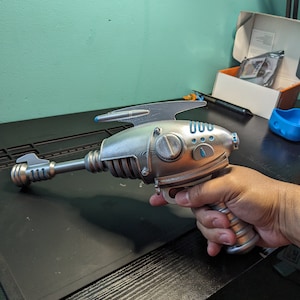 Alien Blaster (fallout 3 & NV Version) - Etsy