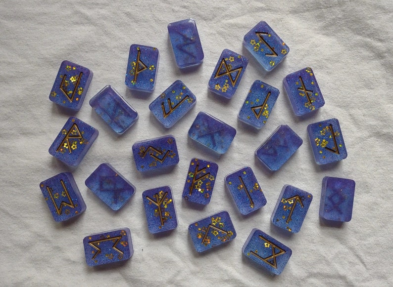 Custom Resin Elder Futhark Runes - Etsy