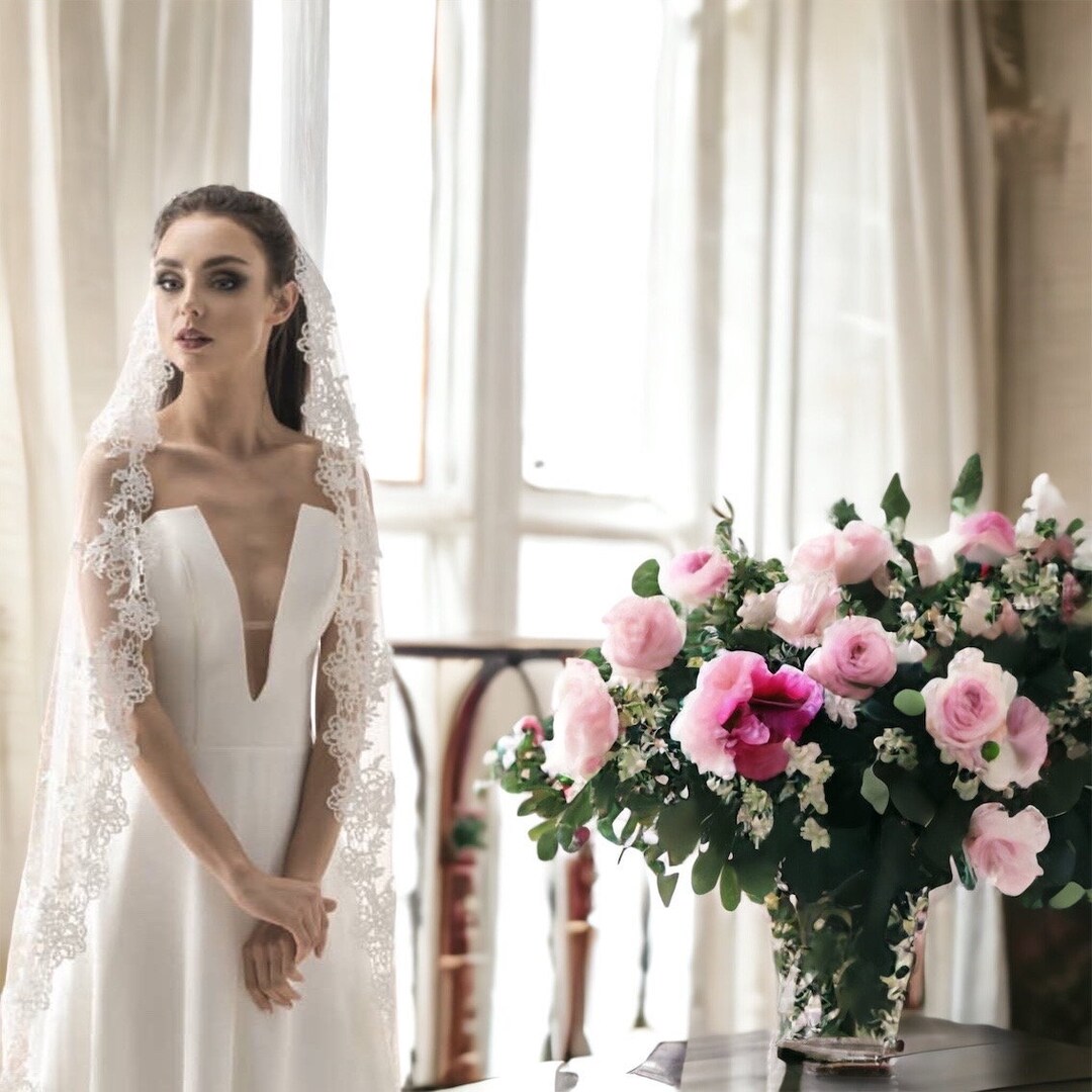 Willow Ballet Length Ivory Lace Wedding Veil - Etsy