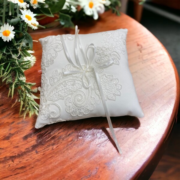 Luxury Ring Pillow - Etsy