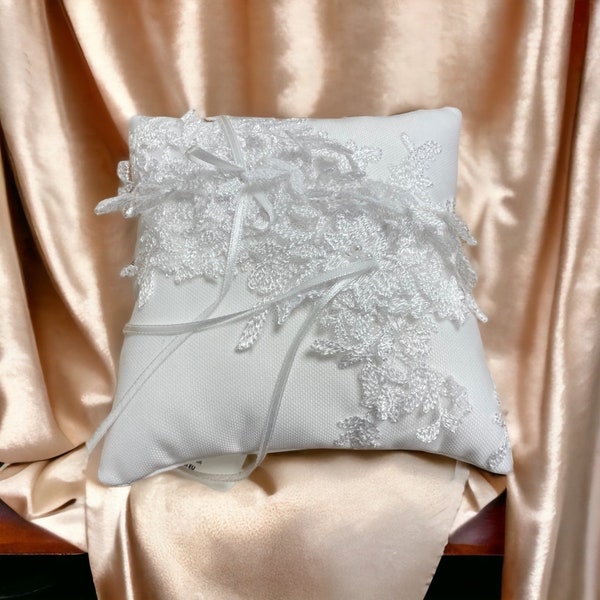 Luxury Ring Pillow - Etsy