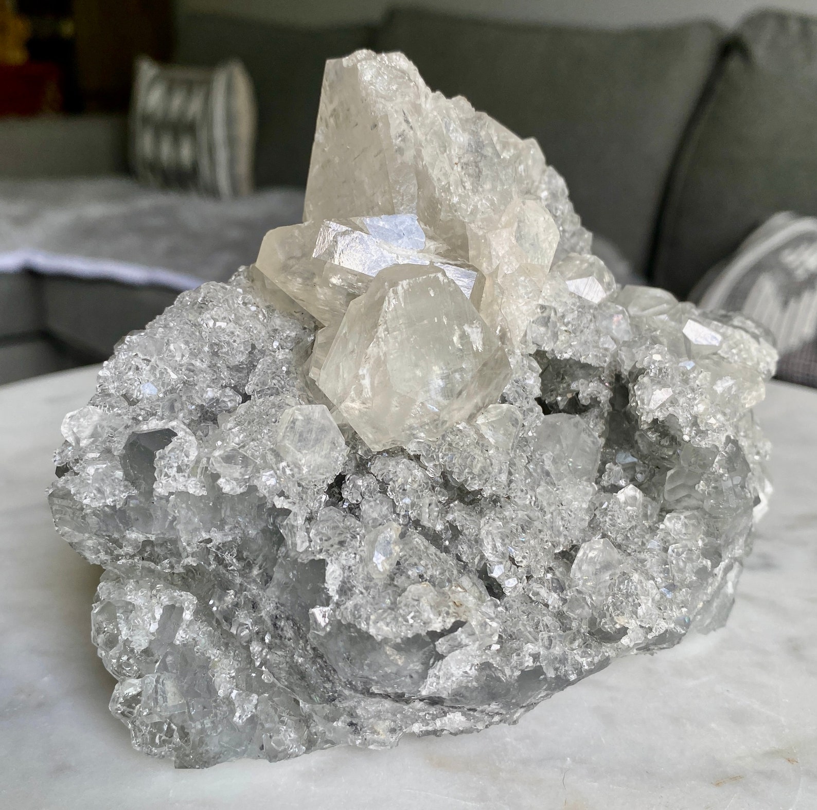 Self-standing Diamond Apophyllite Cluster With Calcite - Etsy