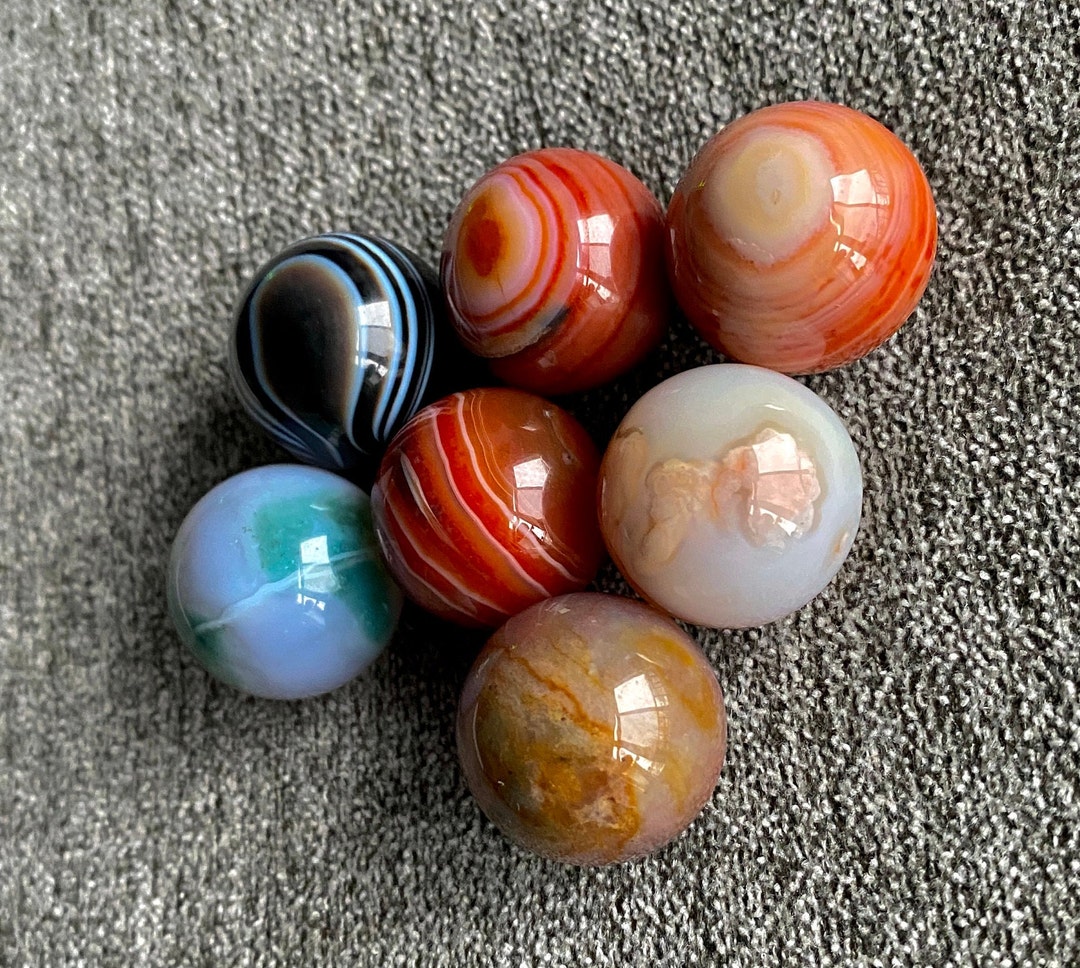 Imported Mini Crystal Balls Spheres Banded Carnelian Black Flower Moss ...