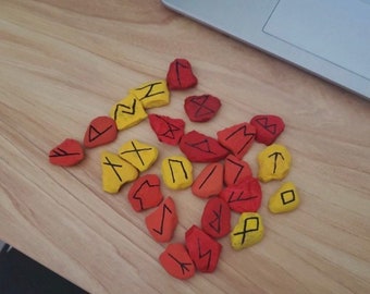 Runes - Etsy France