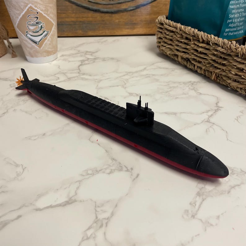 12” Lafayette-class Submarine Model – Navy Nuclear Sub Replica, Cold ...