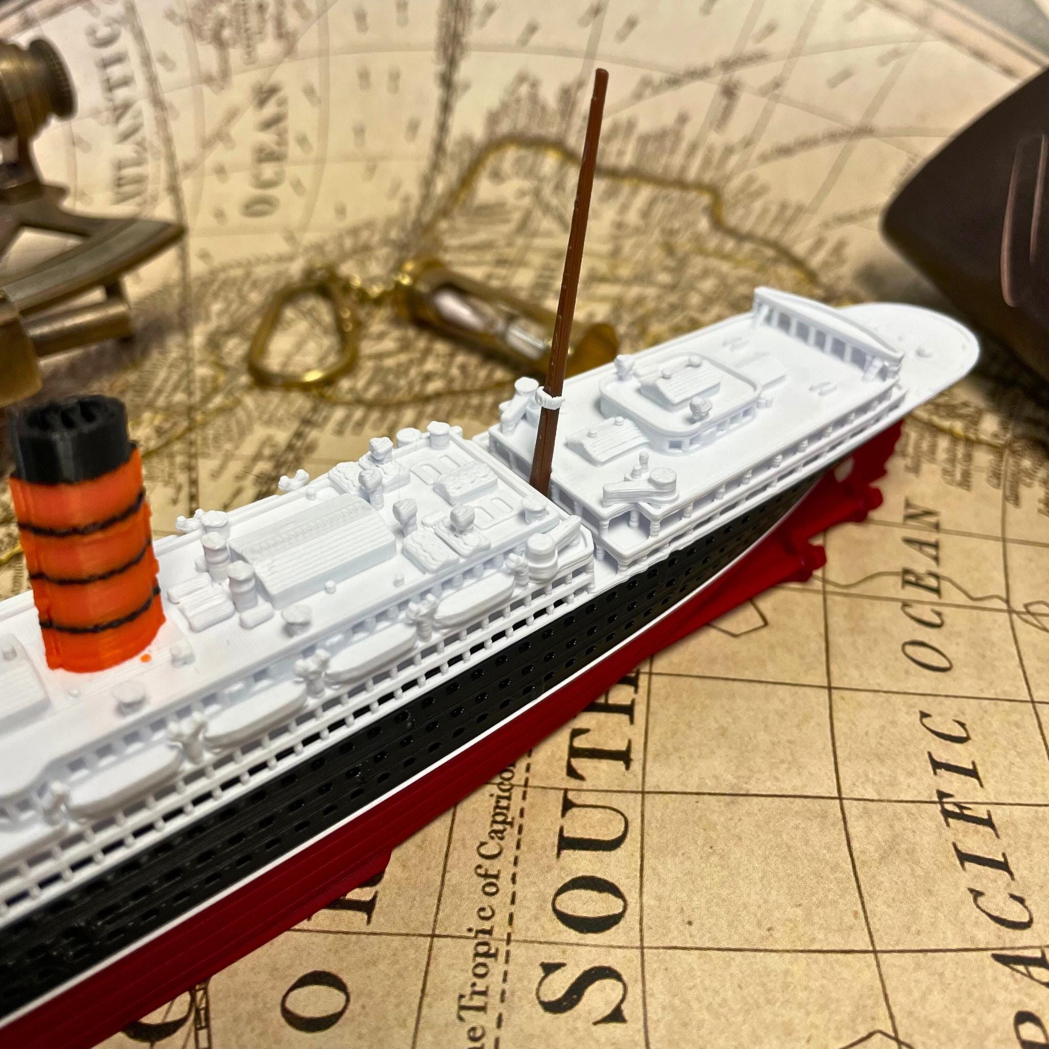 12” RMS Lusitania Model With Orange Funnels, Titanic Toy, Titanic Cake ...
