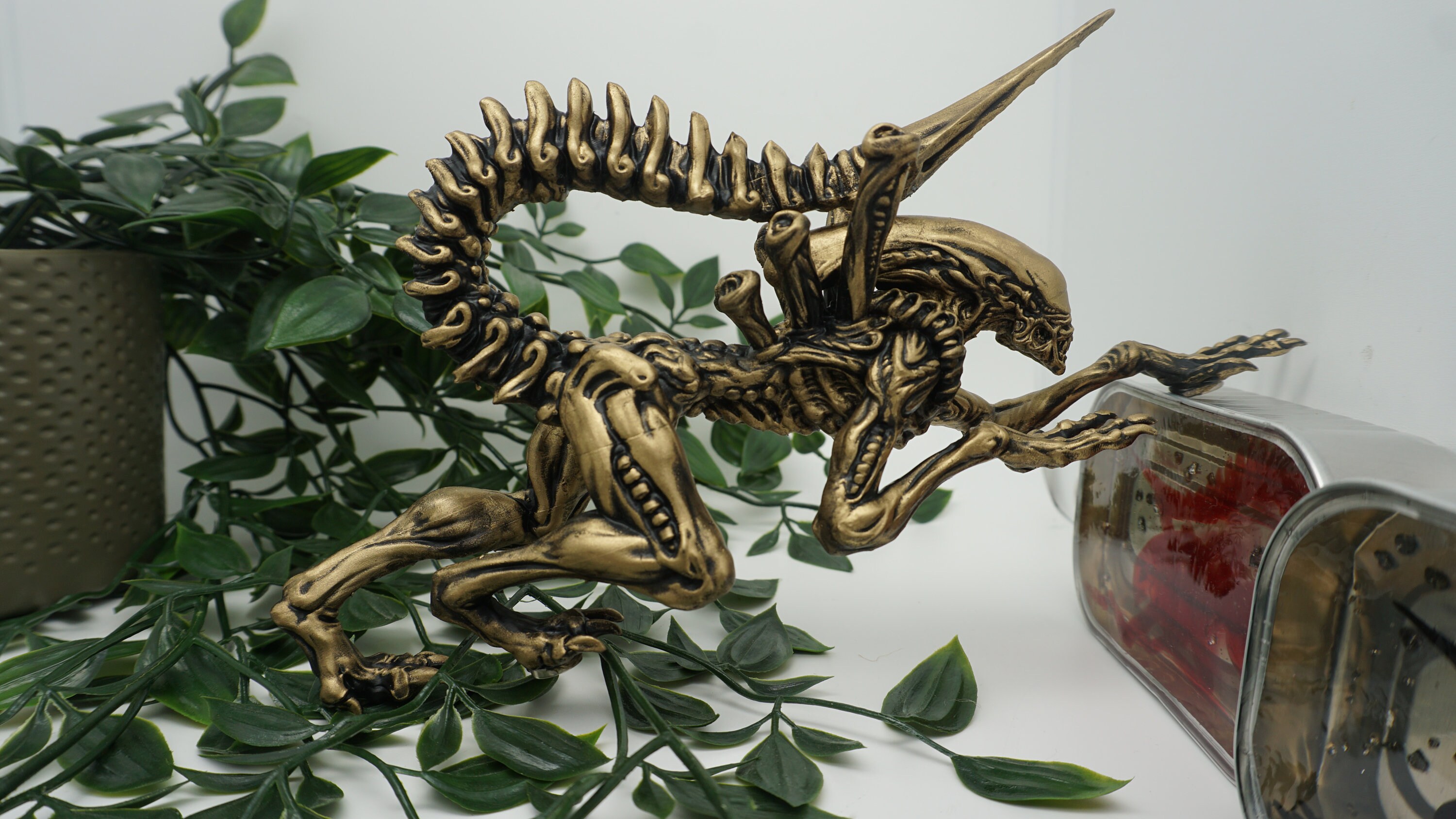 Xenomorph GOLD High Resolution Resin Print Solid Golden - Etsy