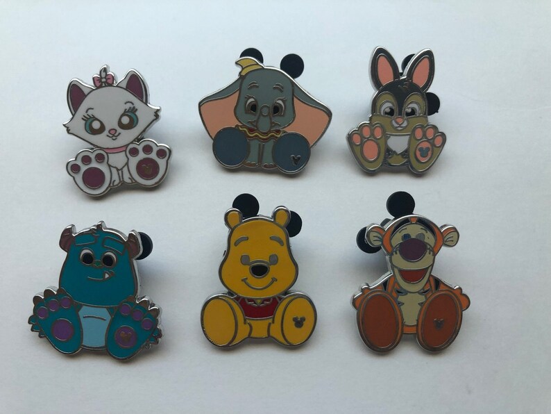 Disney Big Feet Pins 6 Disney Characters Pin Set Cutie Pins Big Foot ...