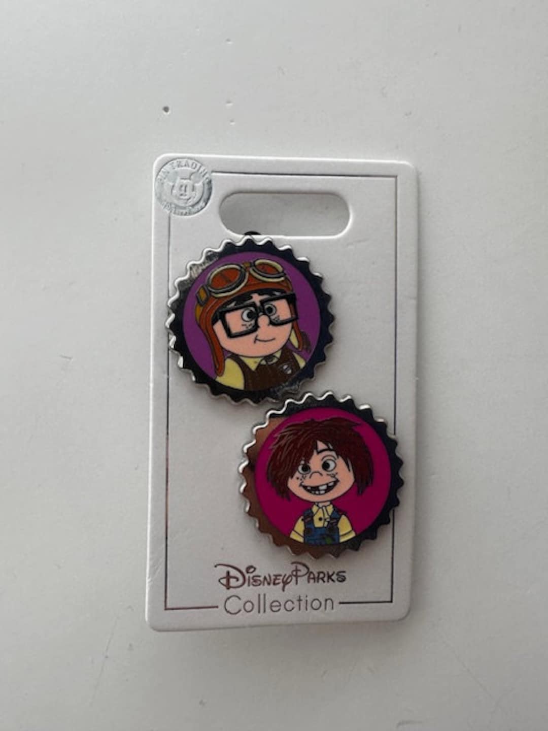 Disney Pixar up Pin Set UP Carl Ellie Bottle Cap Pin Set 2 Pins Yong ...