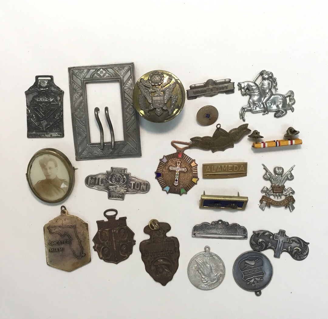 Vintage Military Medals and Components - Etsy