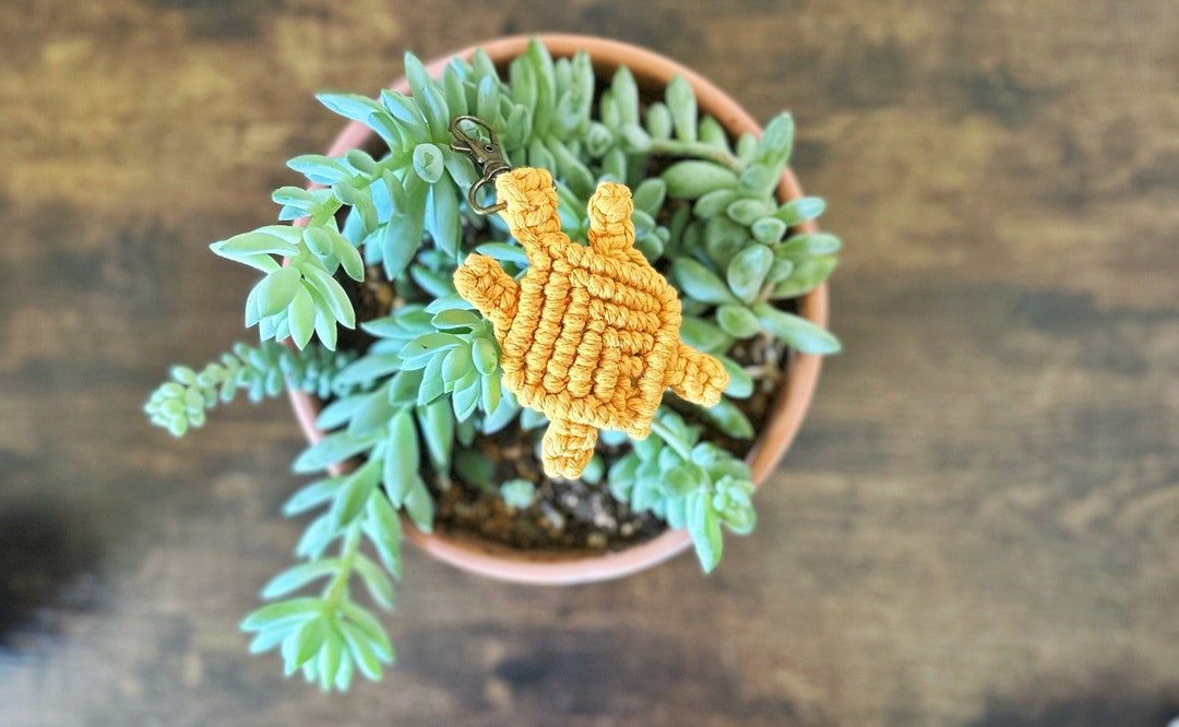 Gold Macrame Turtle Keychain, Sea Turtle Keychain, Macrame Tortoise ...