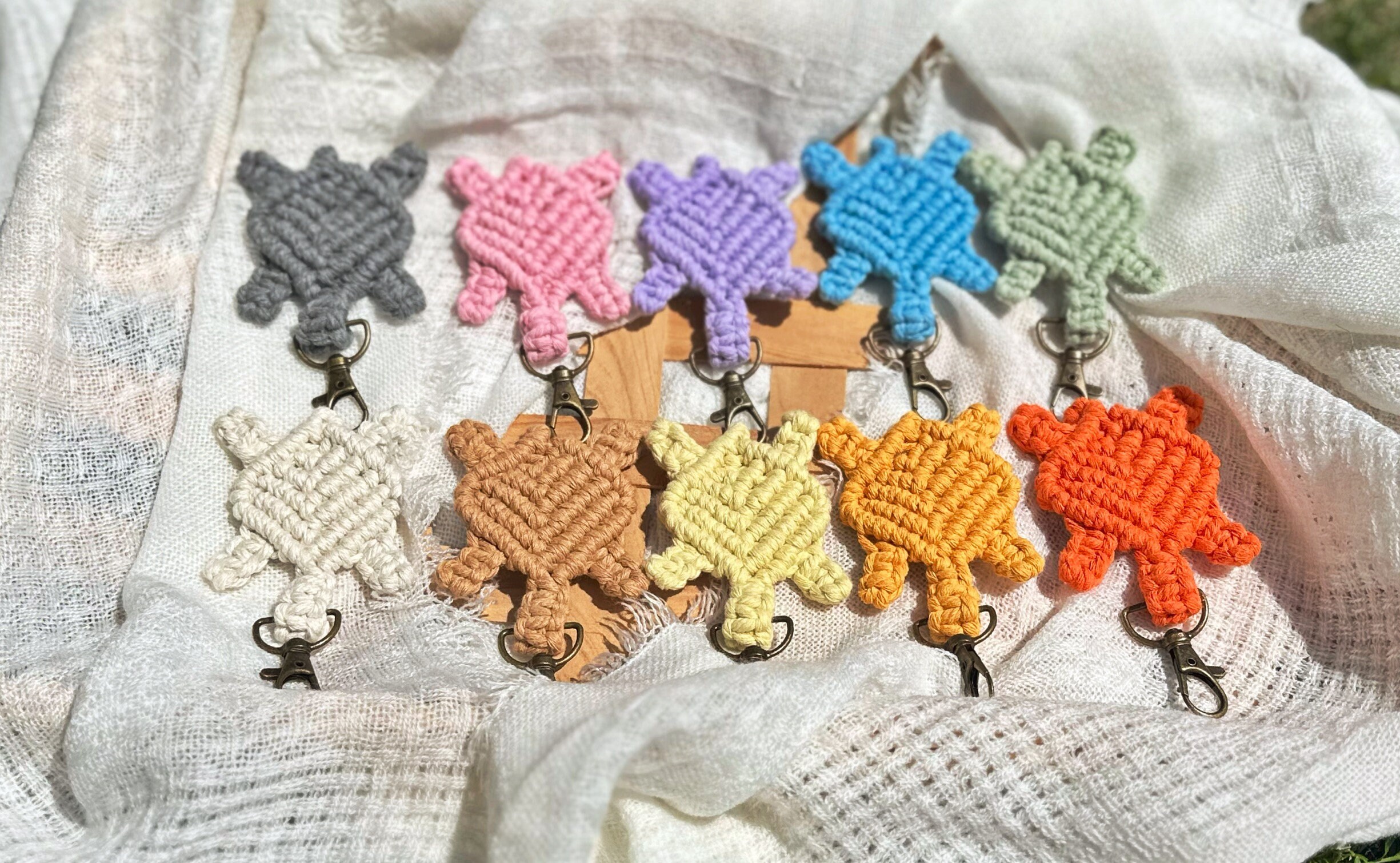 Tropical Macrame Turtle Keychain Collection, Colorful Sea Turtle Keyrings for Gifting, Macrame ...